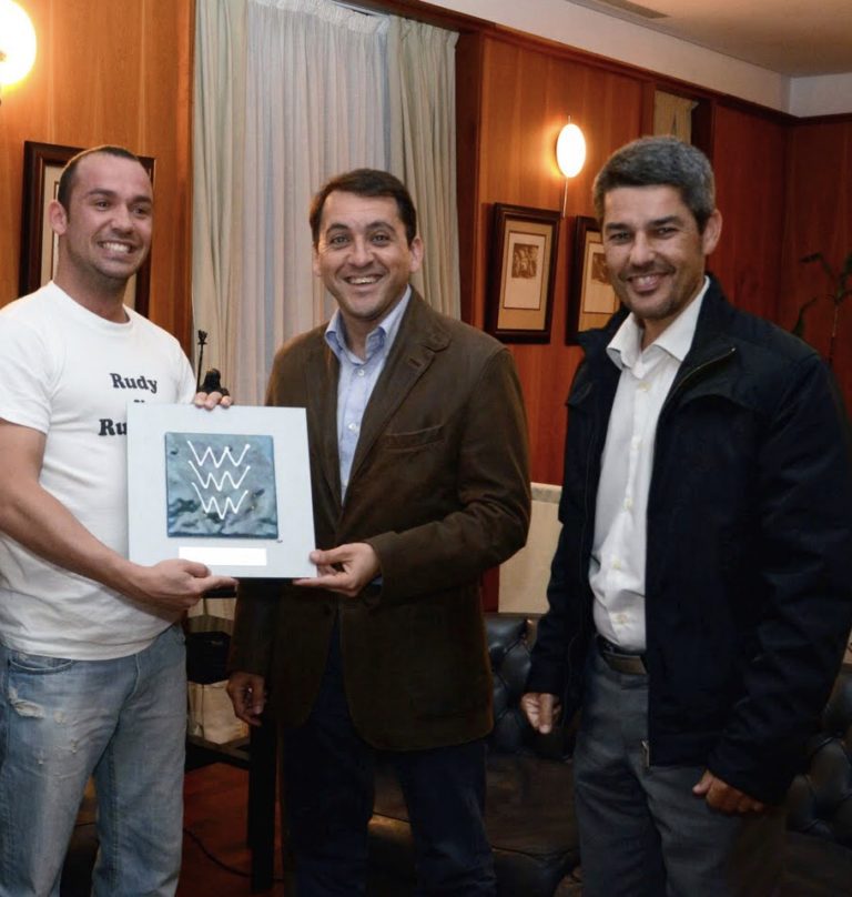 Turismo de Tenerife reconoce a Rudy Ruymán por su promoción de Santa ...